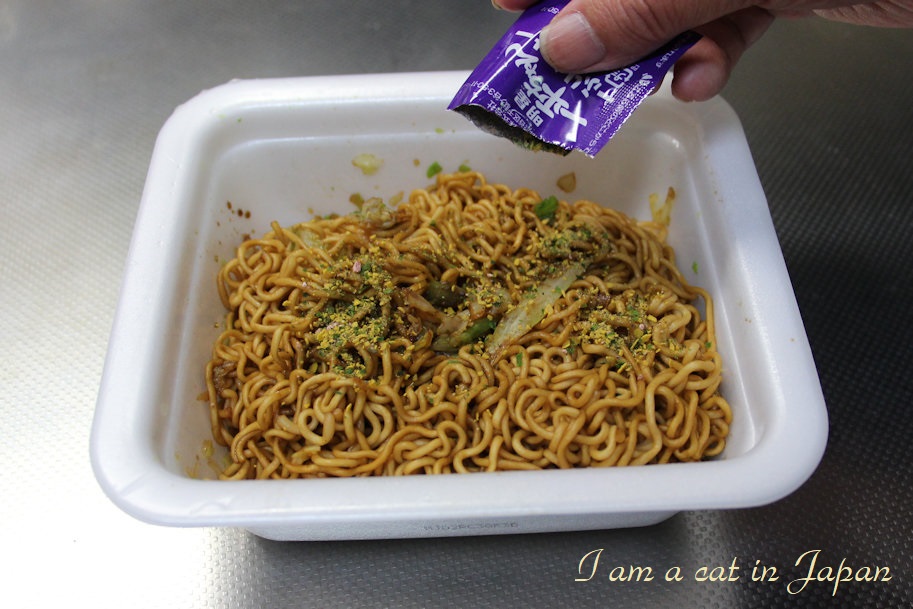 Instant Yakisoba Noodles, Ippeichan | I am a cat in Japan